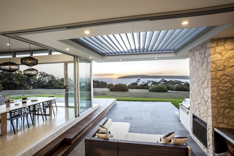 Experience outdoor living, true Australian style! - Pergolas of Distinction